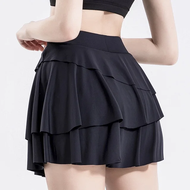 The Versatile Appeal of Skorts: Style Meets Functionality - Chic Skorts
